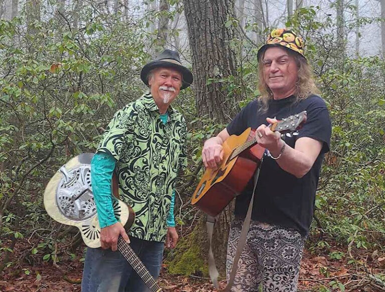 ROBIN ROSS & THE TW HOWLERS presentan su EP debut 'Back To The Forest'