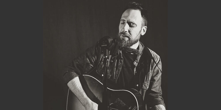 Stan Simon presenta el EP 'Narrow Bridge'